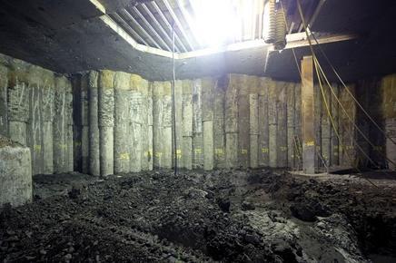 The Shard: Foot of the mountain | Features | Building