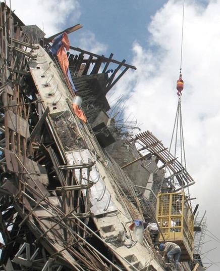 Sixty feared dead in Vietnam bridge collapse | News | Building