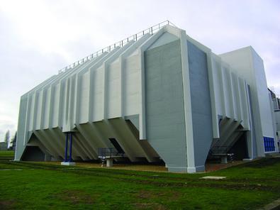 The rush | Features | Building