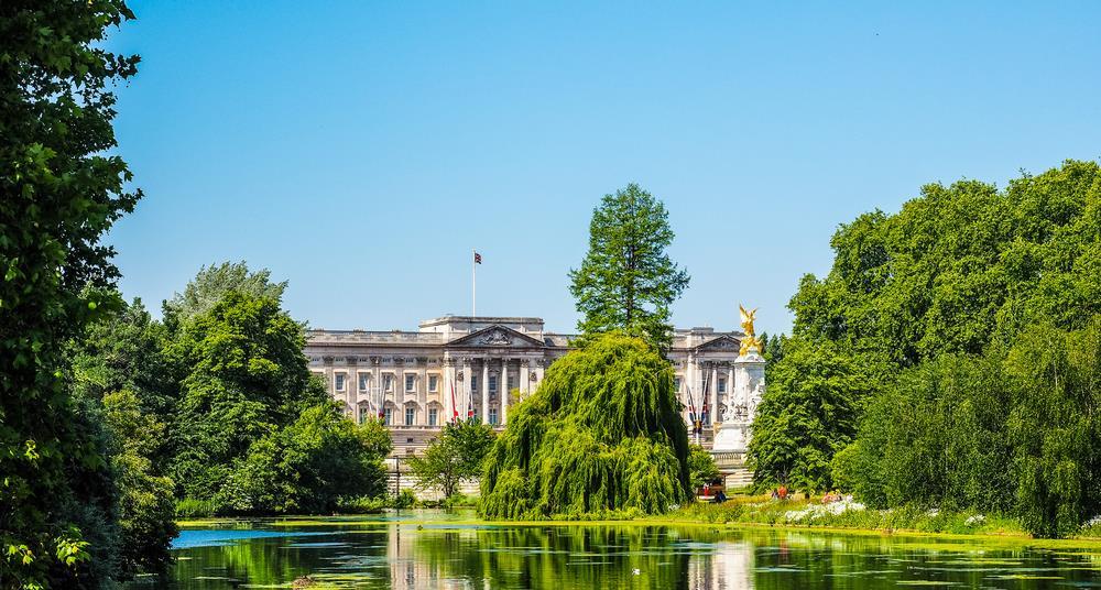 Government launches competition to design £46m Queen Elizabeth II ...