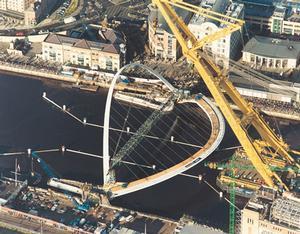 Eight stages to a landmark bridge | Features | Building