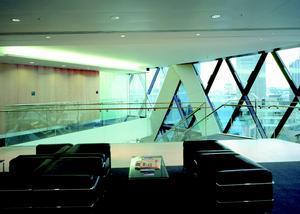 Gherkin, interior | Features | Building