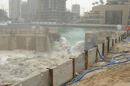 Collapse of sea wall causes Dubai site to flood | News | Building