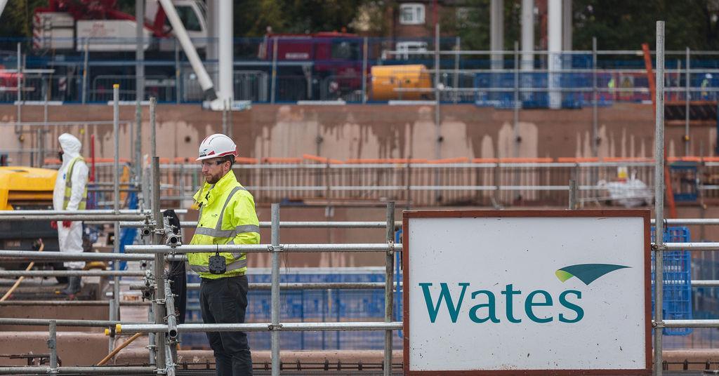In pictures: Commonwealth Games swimming pool reaches major milestone ...