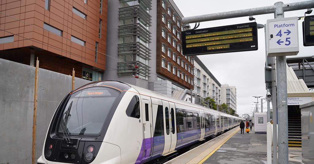 In pictures: Work at Crossrail’s eastern and western stations continues ...