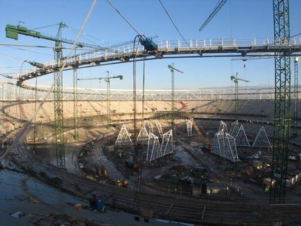 Video: Olympic Stadium topped out with cable net roof | News | Building