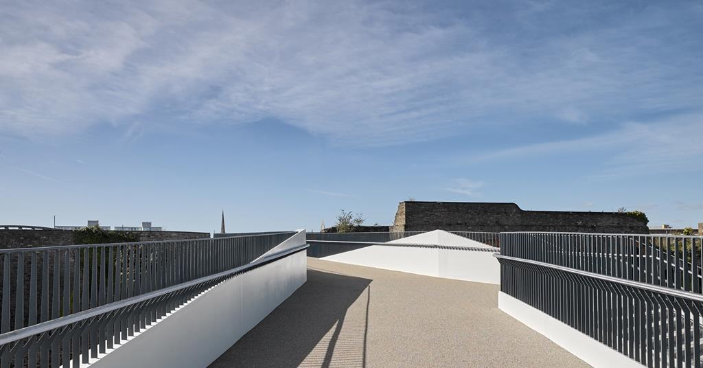 In pictures: Knight completes £3m Bristol bridge | News | Building
