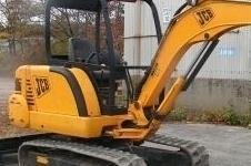 JCB hands staff £500 bonus and pay increase | News | Building