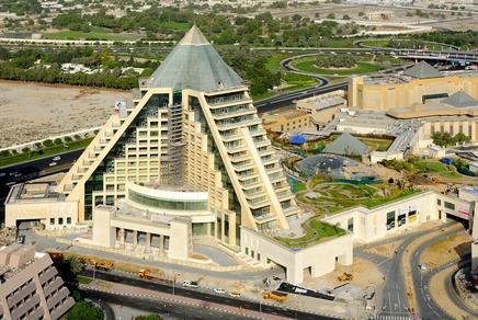 Luxury pyramid hotel opens in Dubai | News | Building