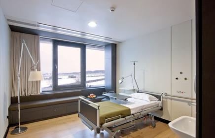 The hospitable: Foster + Partners’ Circle Bath hospital | News | Building