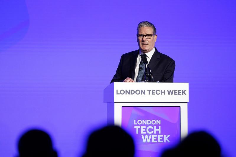 Starmer announces AI tool to speed up planning system | News | Building