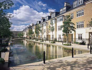 Placemaking Award: Winner Kew Riverside, entered by St James | Features ...