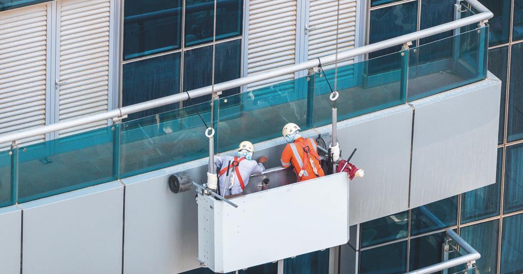 Experts warn government is ignoring combustible cladding problem | News ...