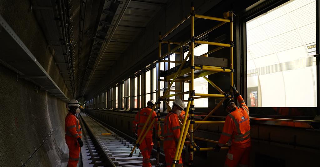 Pictures reveal Crossrail progress during construction blockade | News ...