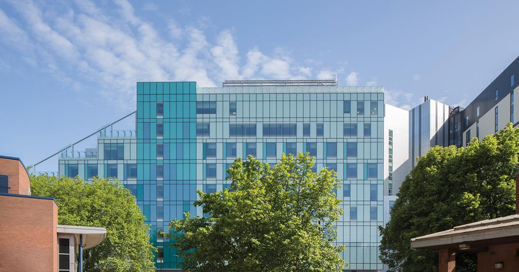 Cost model: Cancer care centres | Features | Building