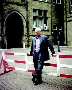 Mallon a mission | Archive Titles | Building