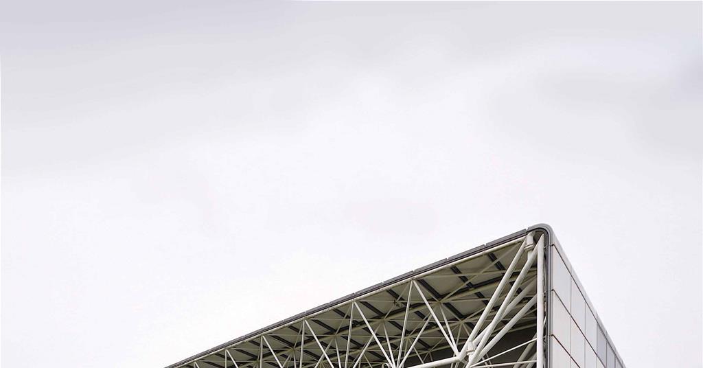 Inside the machine: the influence of high-tech architecture | Features ...