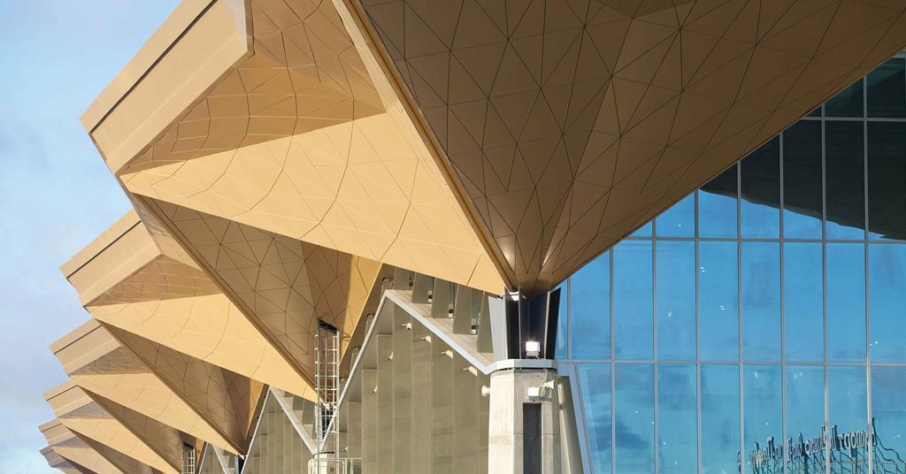 Inside the machine: the influence of high-tech architecture | Features ...