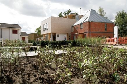 What’s working bre innovation park | Archive Titles | Building