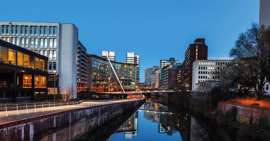 Cost model: Manchester residential | Features | Building