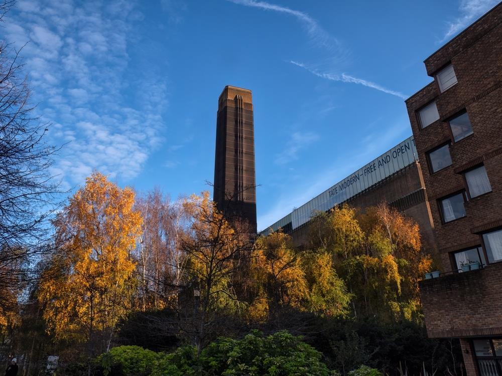 LSE names six teams on shortlist for £400m student resi scheme next to ...