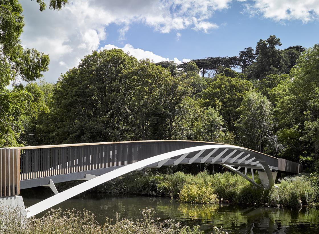 In pictures: Knight Architects’ bridge over the Thames | News | Building