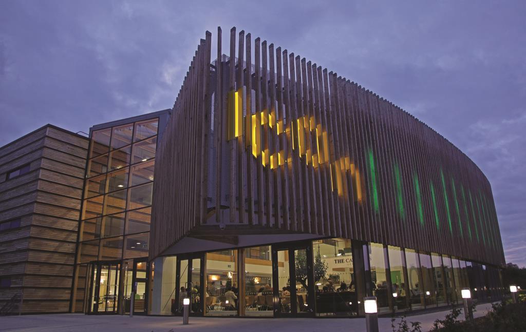 The iCon centre: the beginning of something beautiful | Features | Building