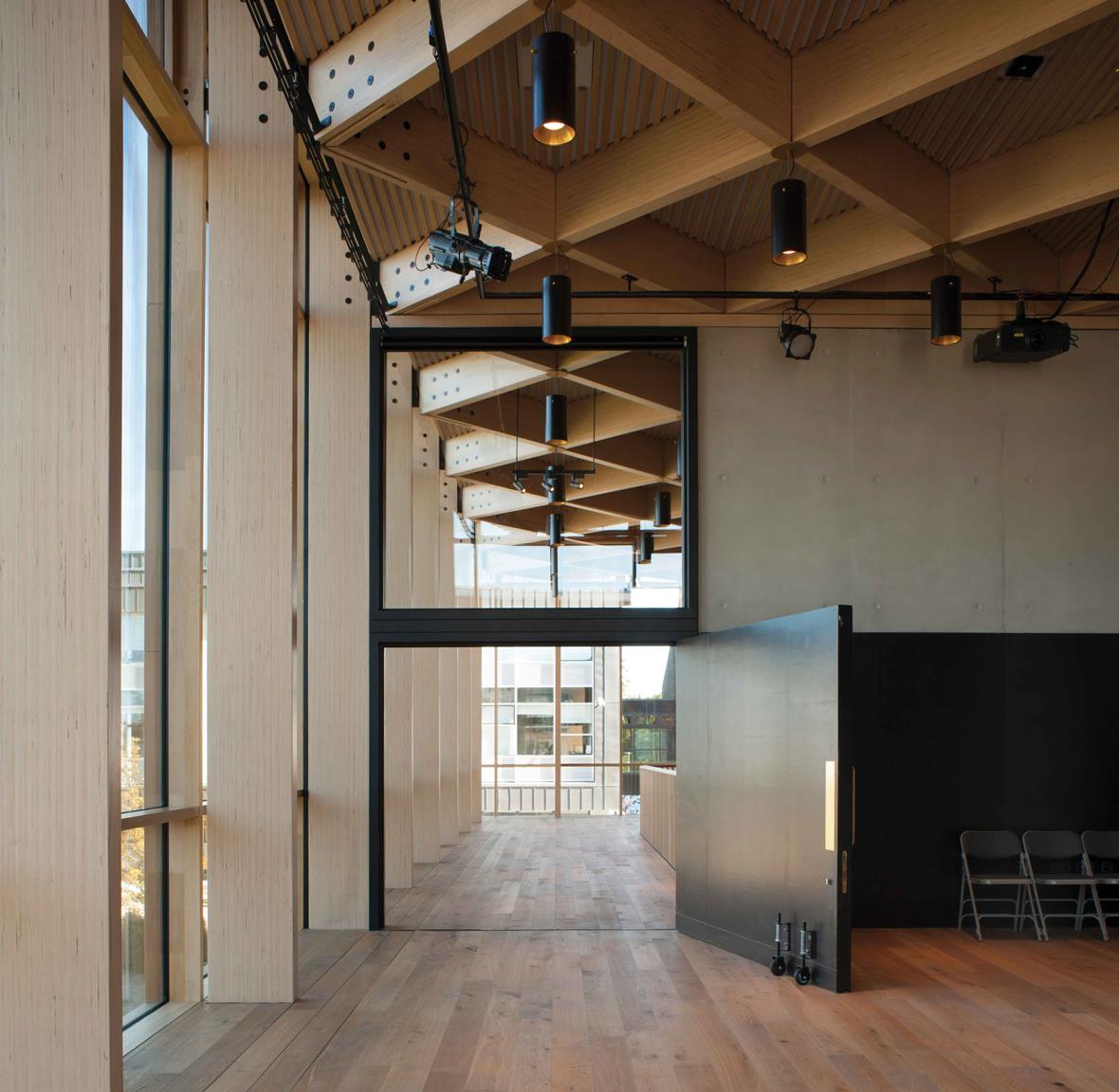 Projects: Peter Hall Performing Arts Centre, Cambridge | Features ...