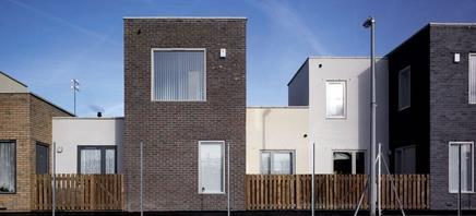 Street style | News | Building