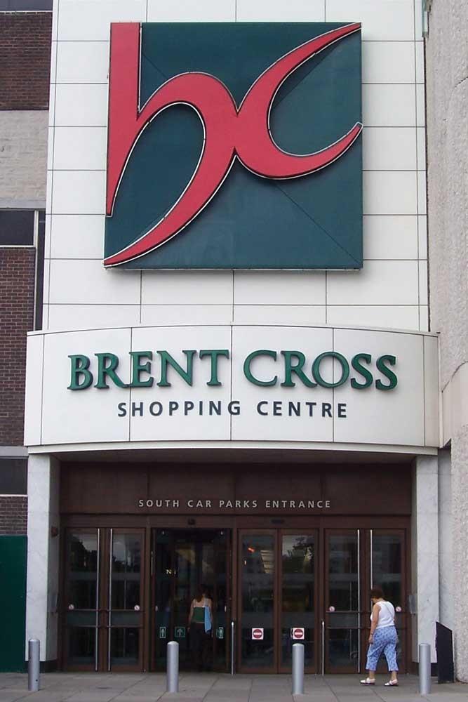 Cost model: Shopping centre refurbs | Features | Building