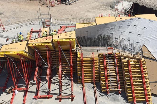 Close to the edge | Features | Building